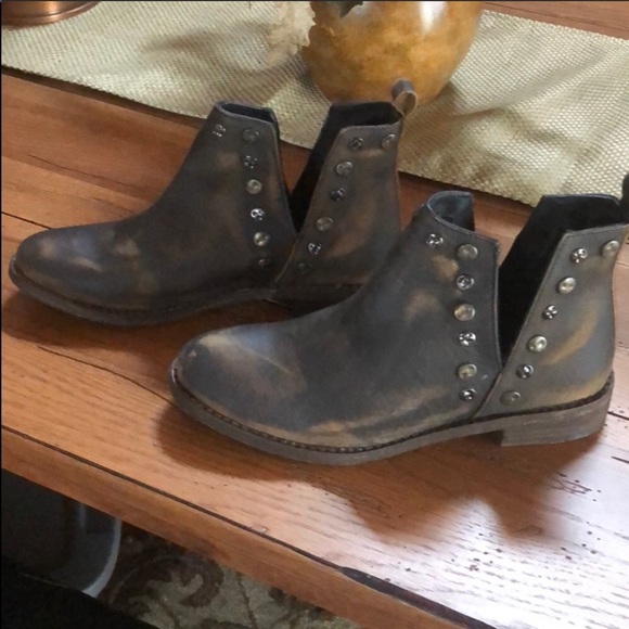 Coolway | Shoes | Roaster Coolway Block Heel Bootie | Poshmark